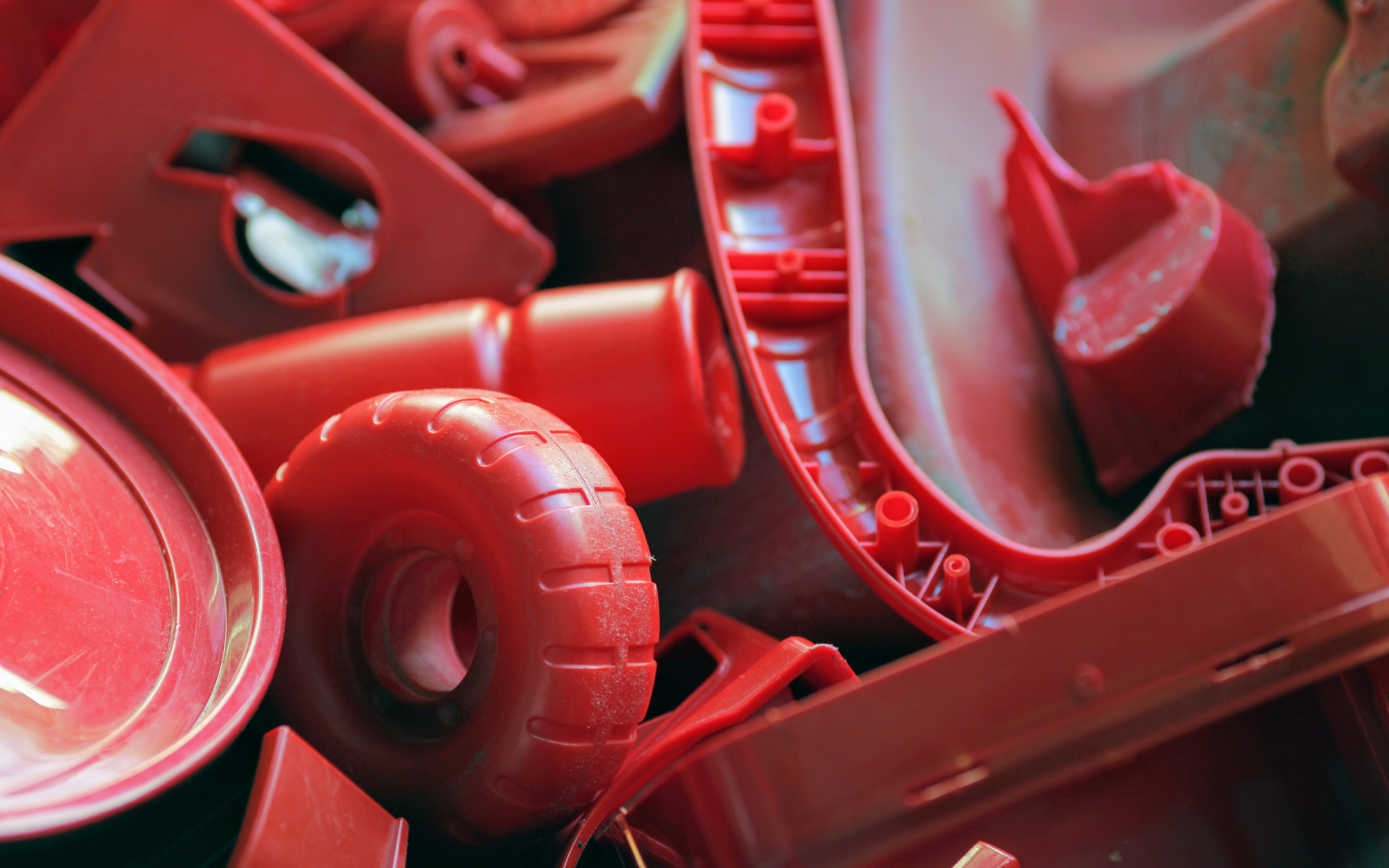 HolyPoly | Plastic becomes sustainable. Together. - HolyPoly